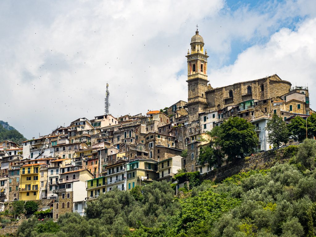Liguria Explored - Mountain Village • Streets of Nuremberg • Travel Photos