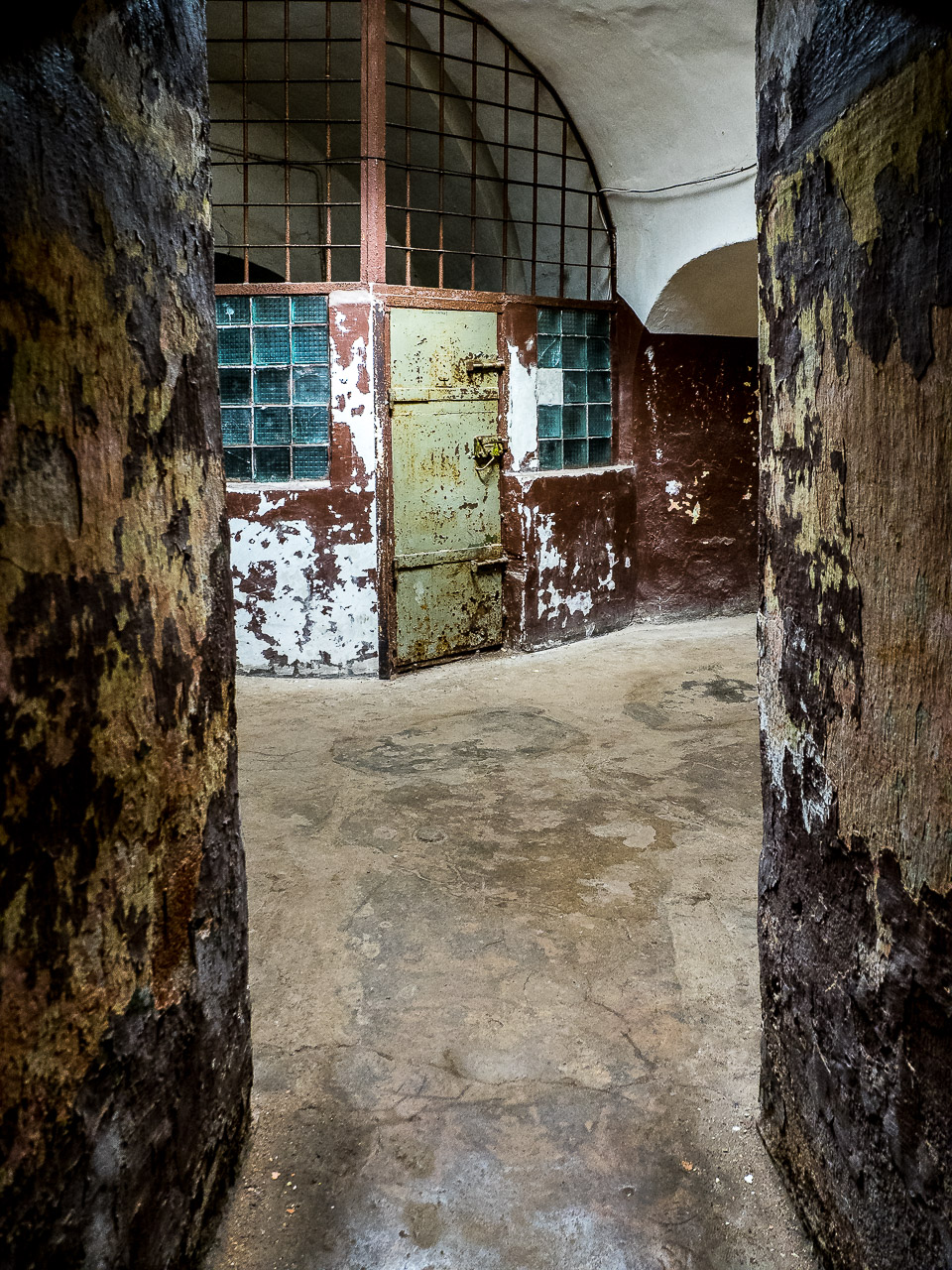 Tallinn Explored - Patarei Prison • Streets of Nuremberg • Travel Photos