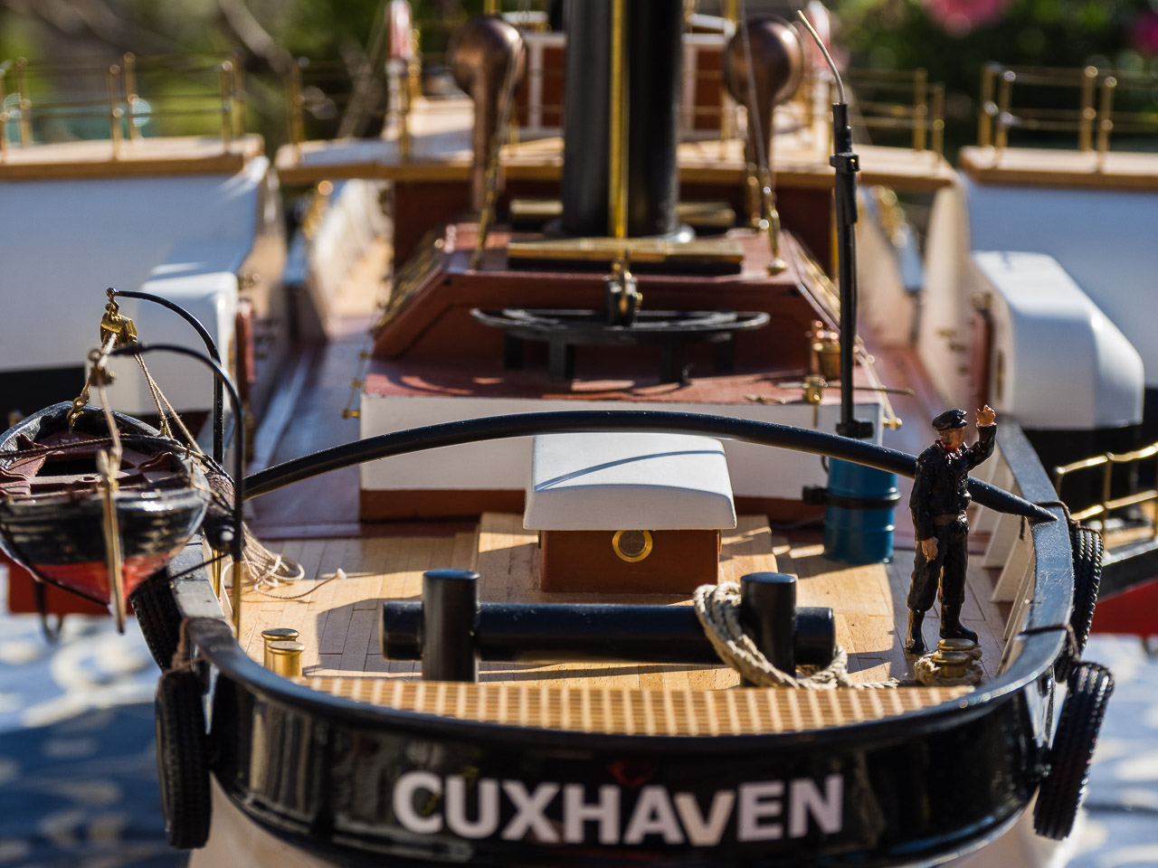 Instant Inspiration (32) - Shoot an object you love • Streets of Nuremberg