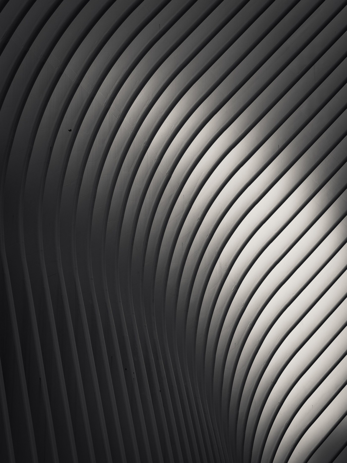 Playing with light and lines • Streets of Nuremberg • Street Photography